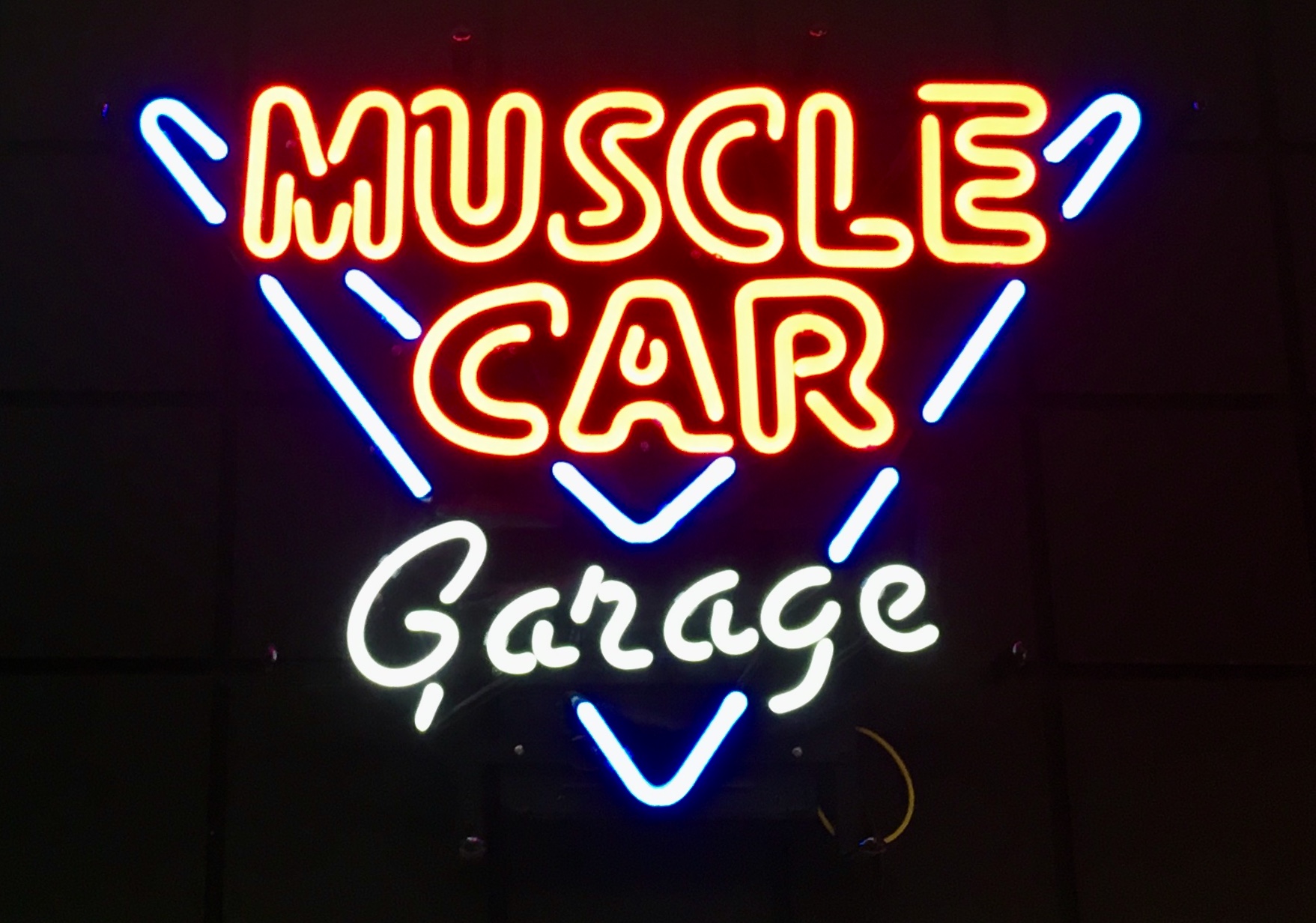 Muscle Car Garage Neon Sign | Elite Home Gamerooms